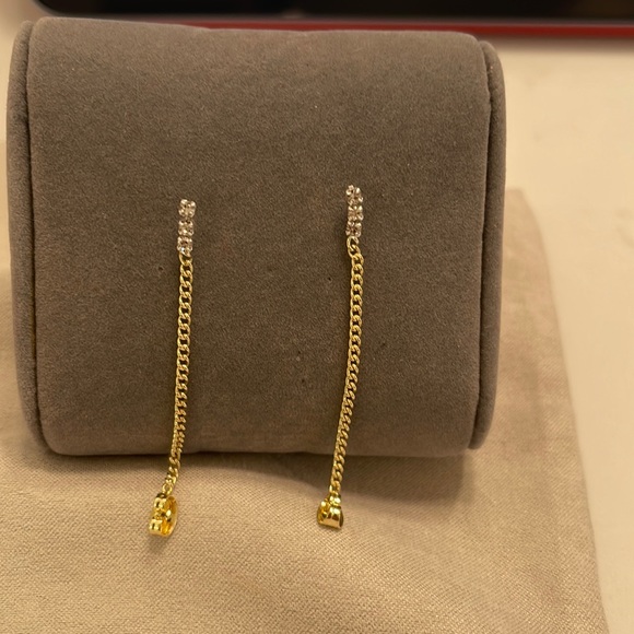 Gorjana | Jewelry | Gorjana Wilder Shimmer Chain Huggies | Poshmark